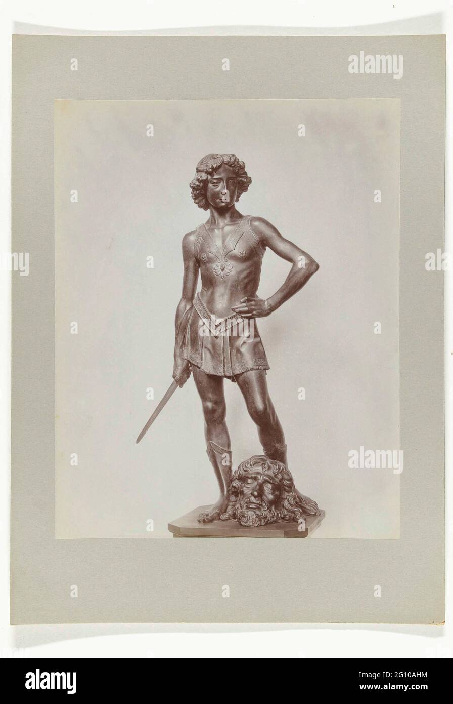 Image of David with the head of Goliath. David has a sword in his hand ...