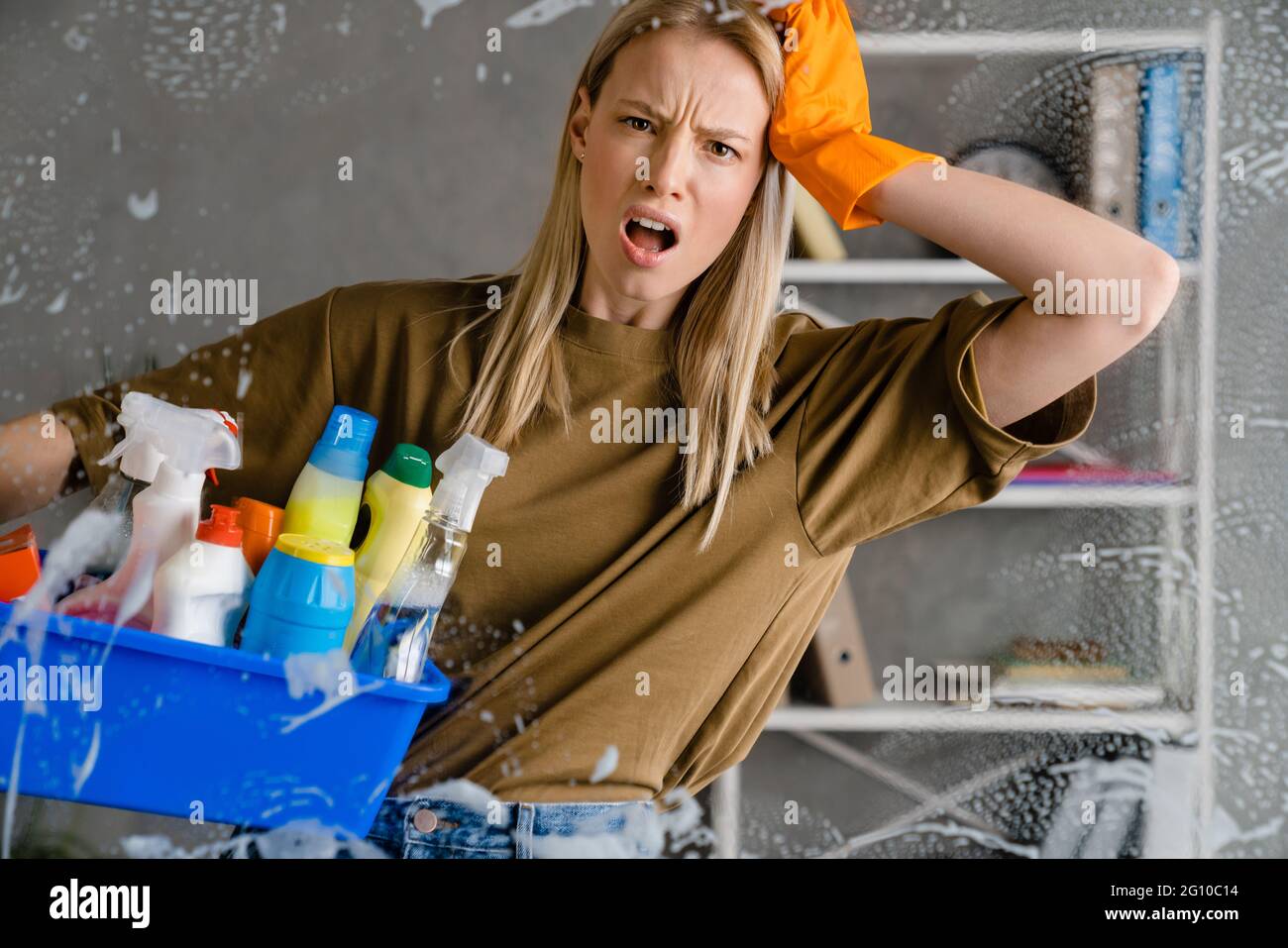 Frustrated and woman and products hi-res stock photography and images ...