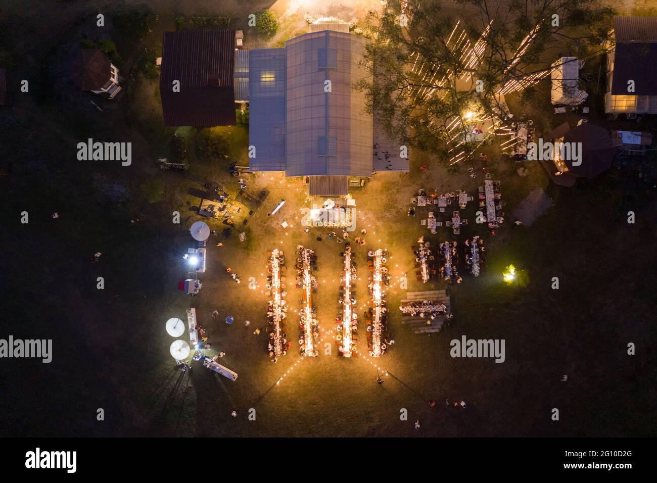 Top view of the party with dining table and people in wedding ...