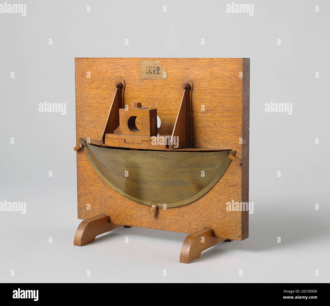 Paddle shaft support hi-res stock photography and images - Alamy