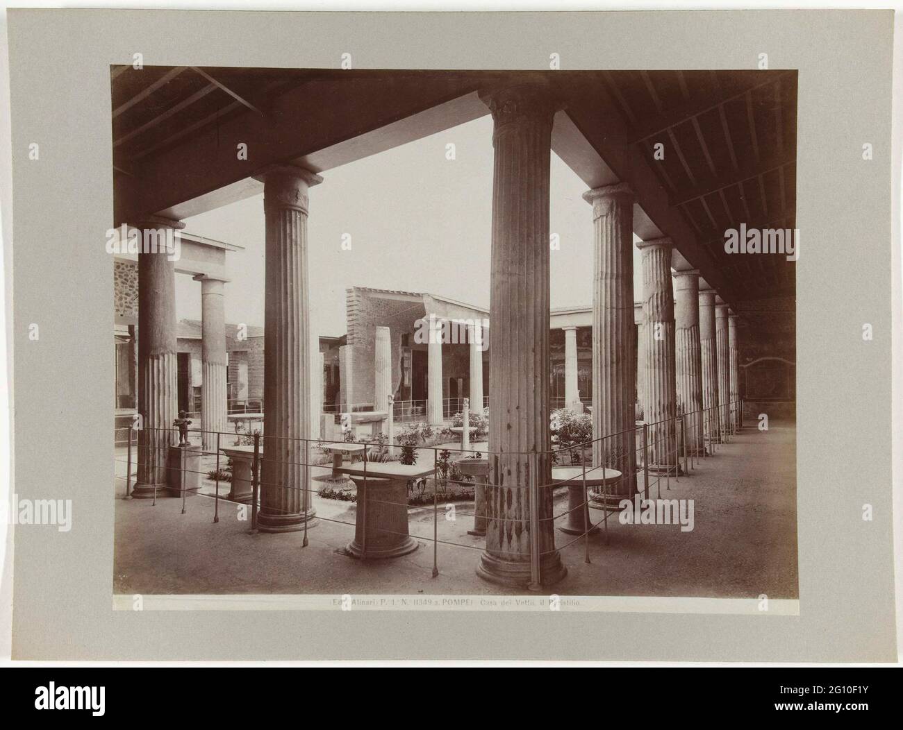 House of the vettii hi-res stock photography and images - Alamy