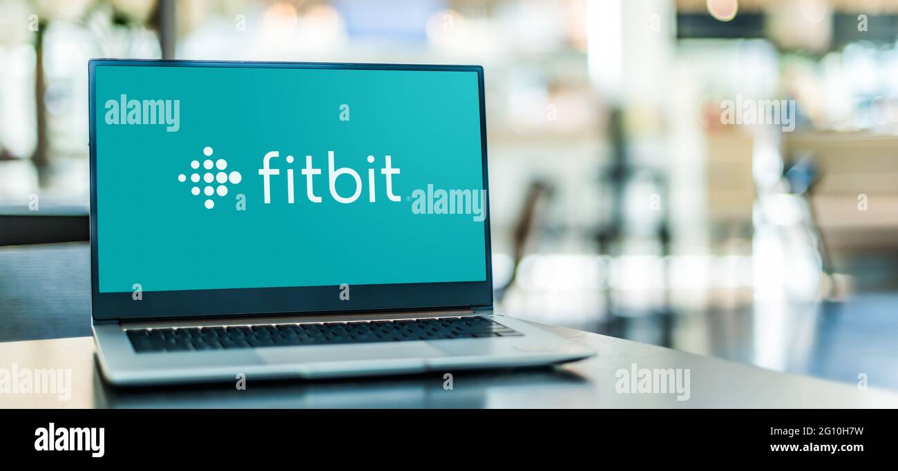 Fitbit logo hi-res stock photography and images - Alamy