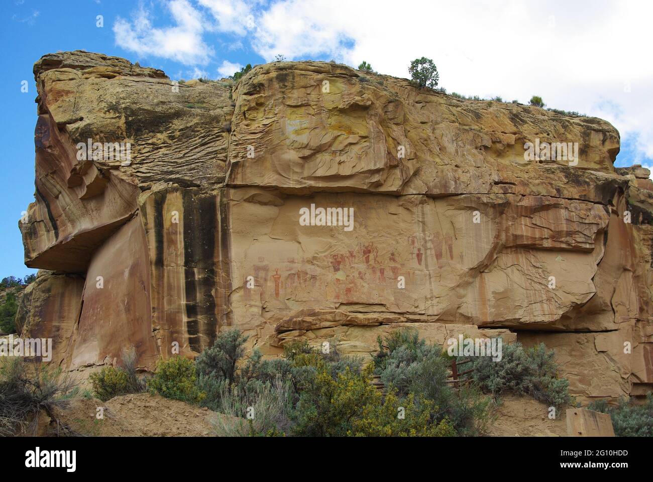 Native American Petroglyphs at Sego Canyon, Thompson Springs, Utah, USA ...