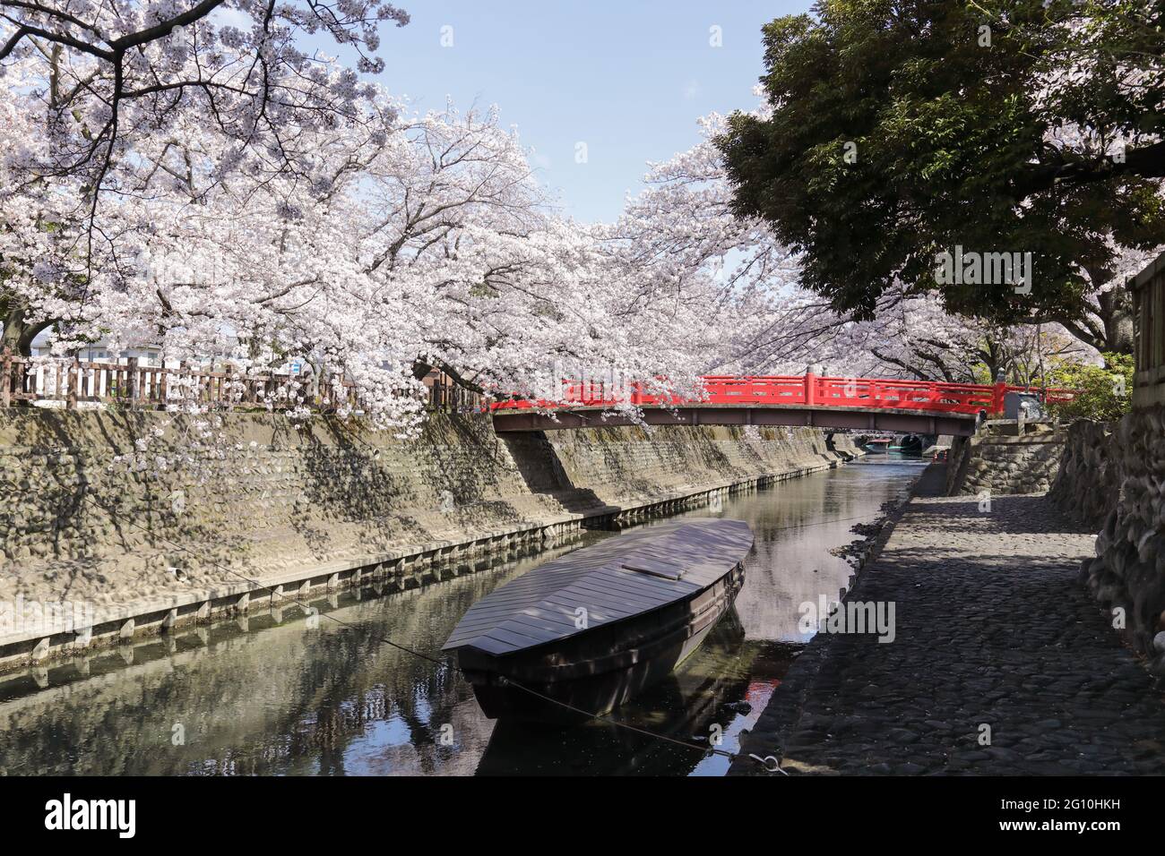 Japan, Travel, Historical, Seasons, Culture, Cherry Blossoms, Gardens ...