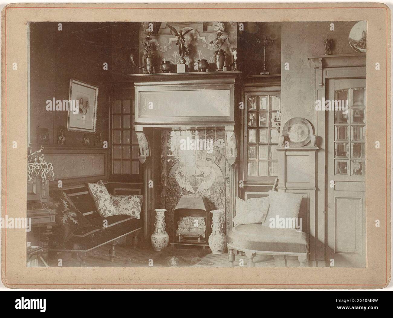 Living room early 1900 century hi-res stock photography and images - Alamy