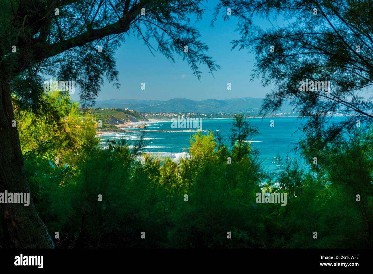 FRANCE. PYRENEES-ATLANTIQUES (64), BIARRITZ, COTE DES BASQUES GARDEN ...