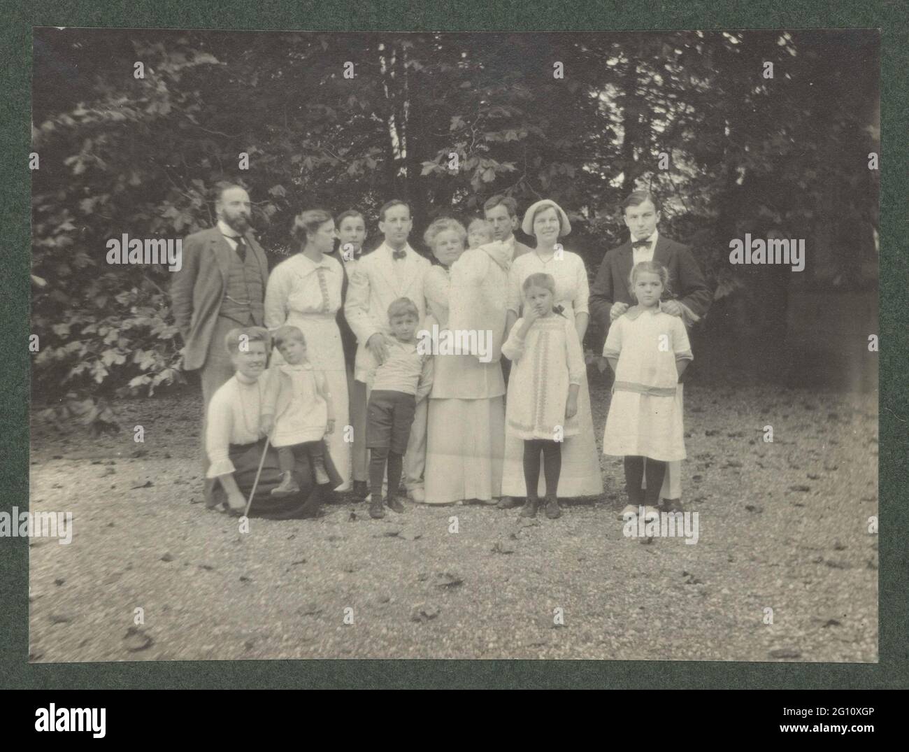 Group portrait of the Kessler family. In the middle, Mrs. Kessler is ...