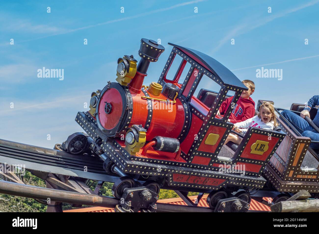 Runaway mine train hi-res stock photography and images - Alamy