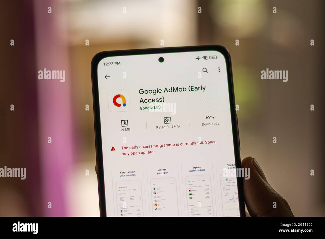 Google admob logo hi-res stock photography and images - Alamy