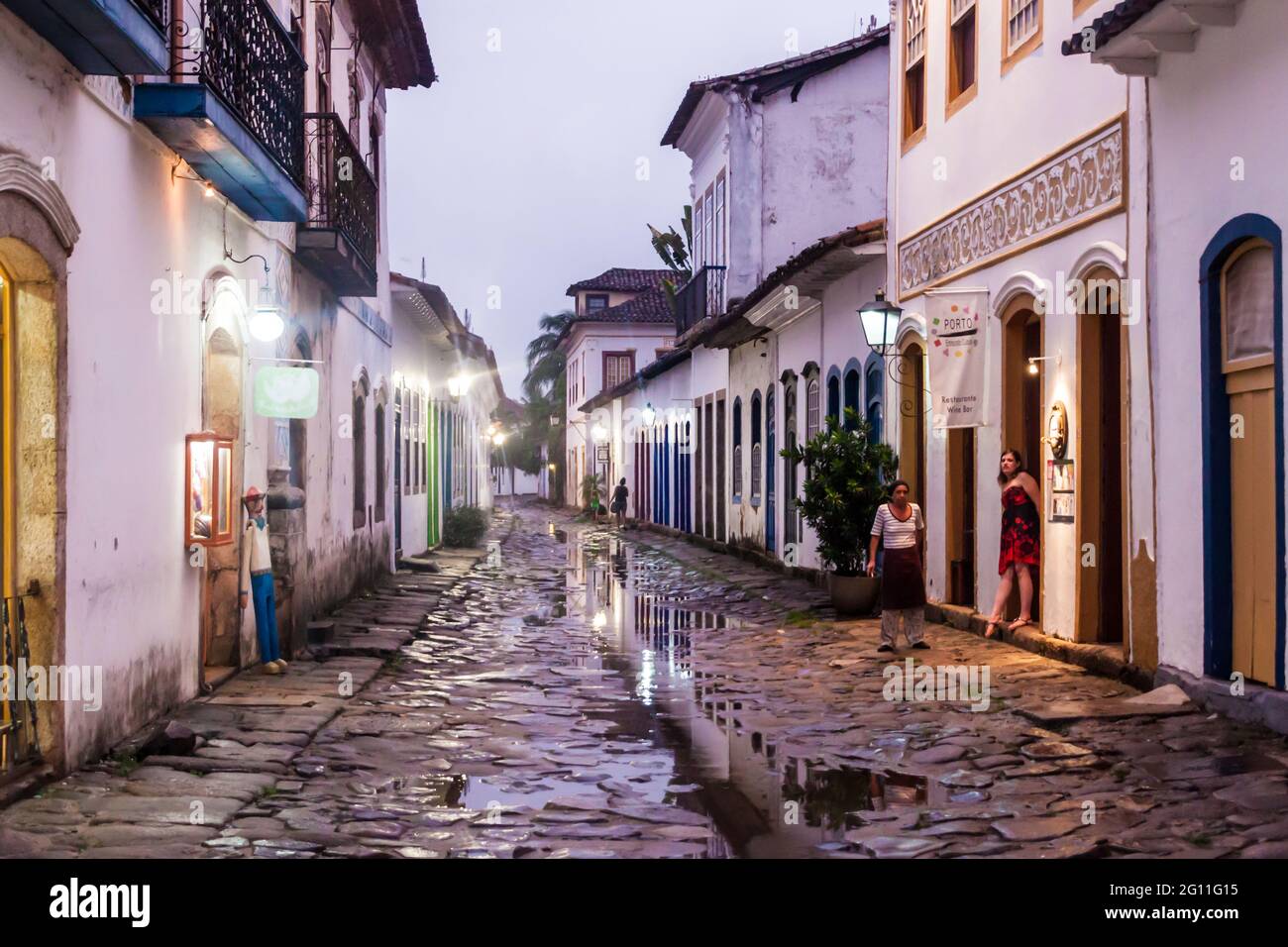 Old colonial town hi-res stock photography and images - Alamy