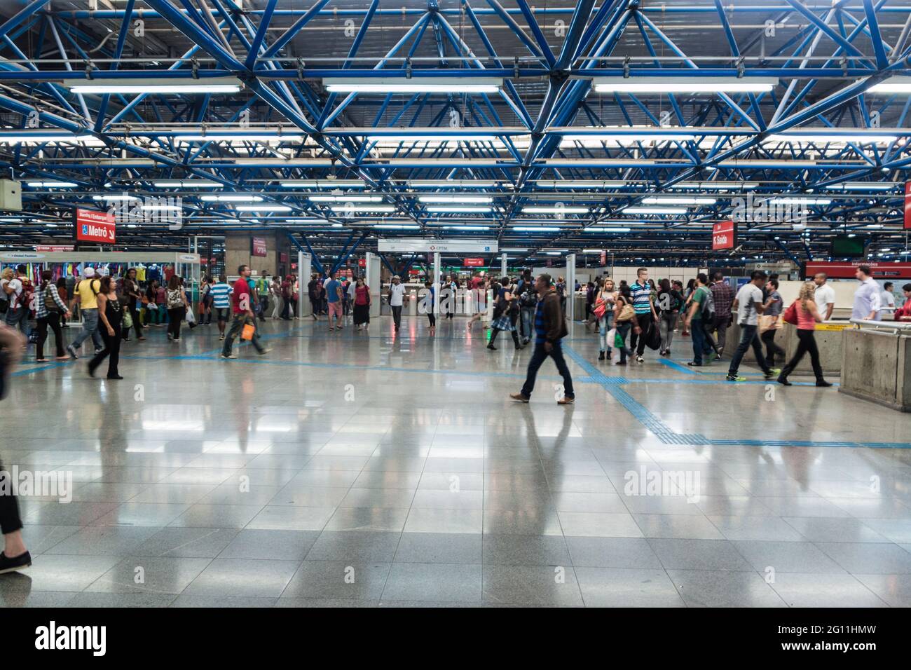 Bus station interior hi-res stock photography and images - Alamy