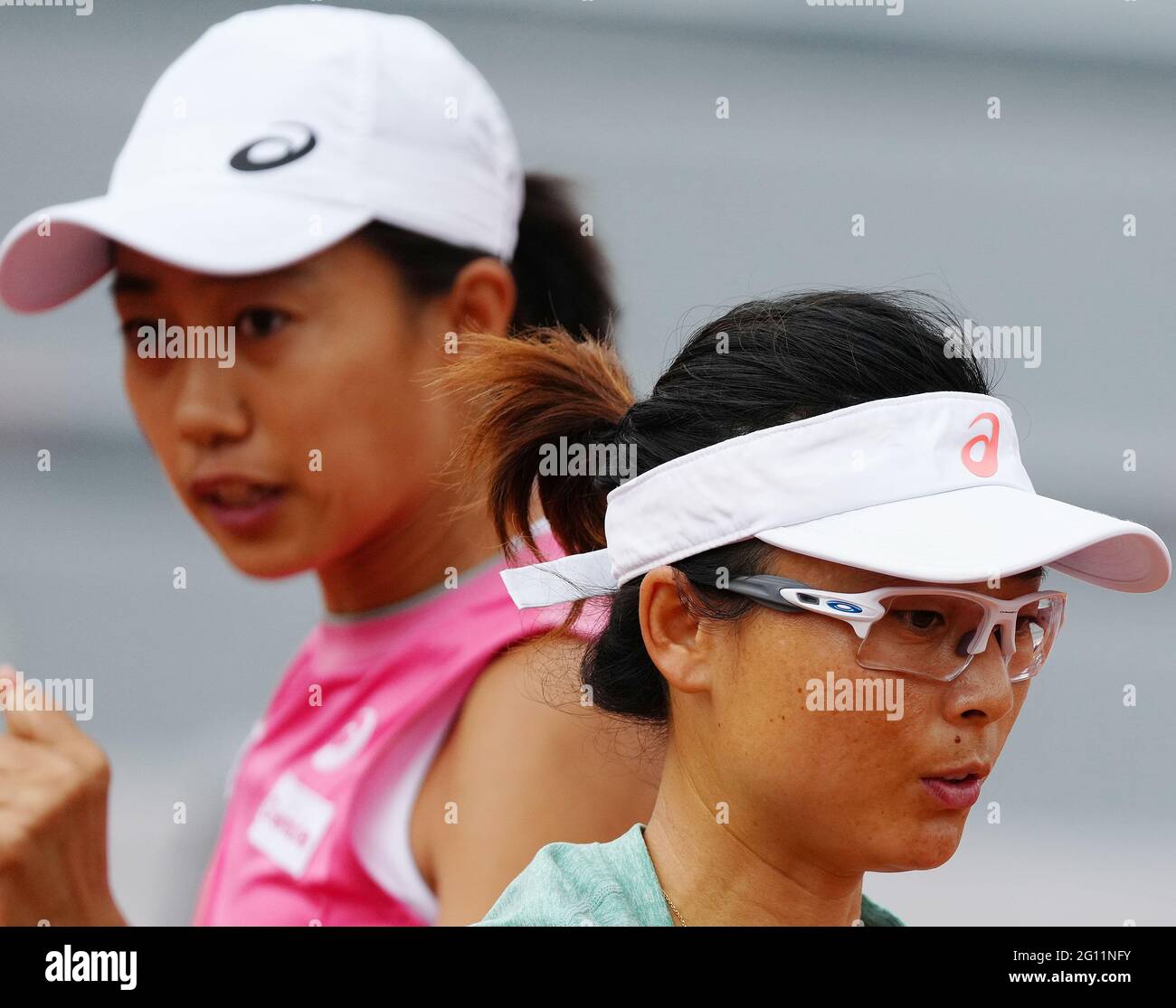 Paris, France. 4th June, 2021. Zhang Shuai (L) and Xu Yifan of China ...