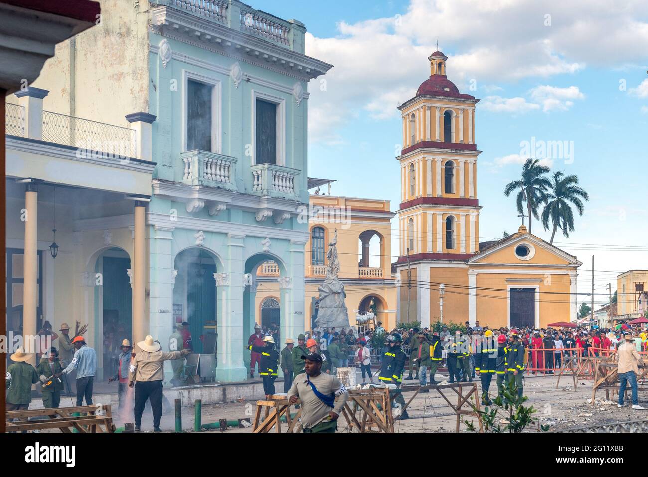 Las Parrandas de Remedios, Villa Clara, Cuba Stock Photo - Alamy