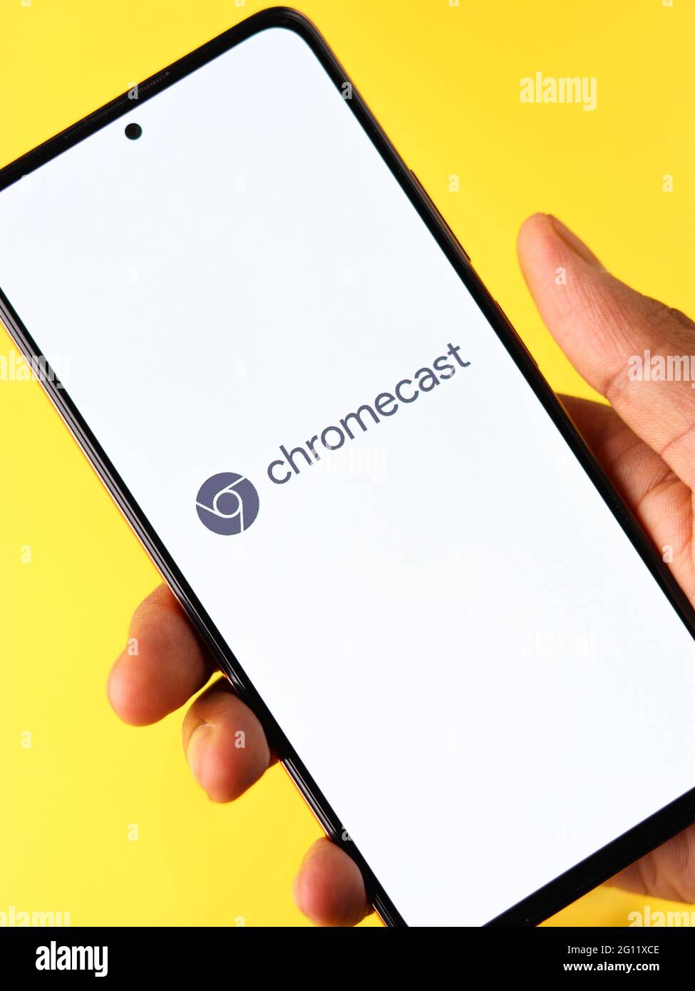 Assam, india - May 29, 2021 : Google Chromecast logo on phone screen stock image Stock Photo - Alamy