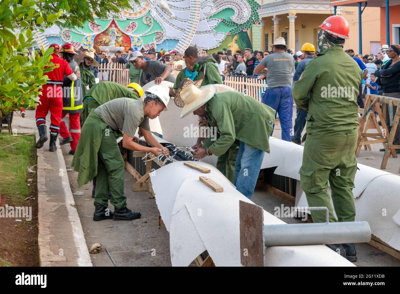 Las Parrandas de Remedios, Villa Clara, Cuba Stock Photo - Alamy