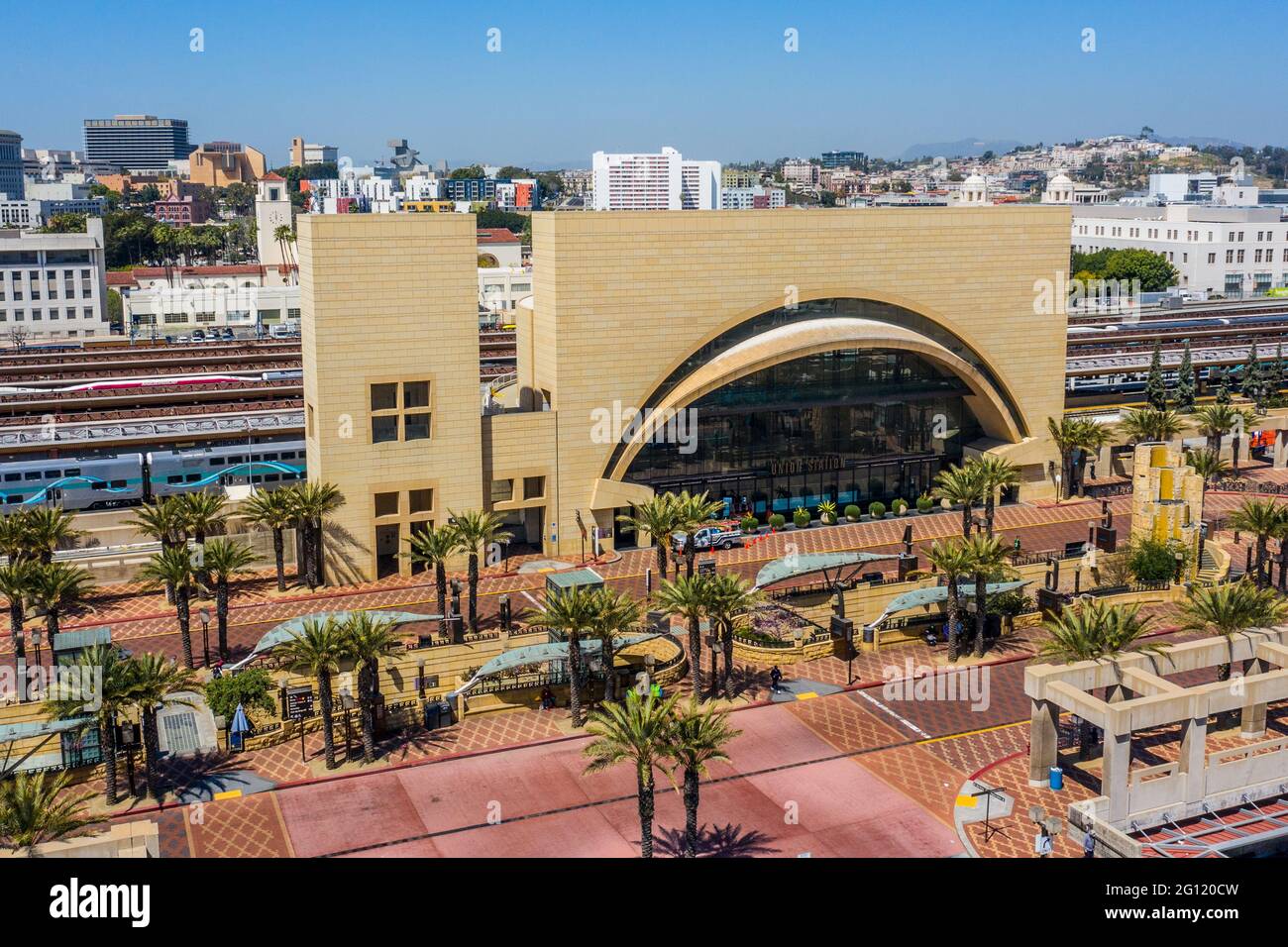 Union station los angeles hi-res stock photography and images - Alamy