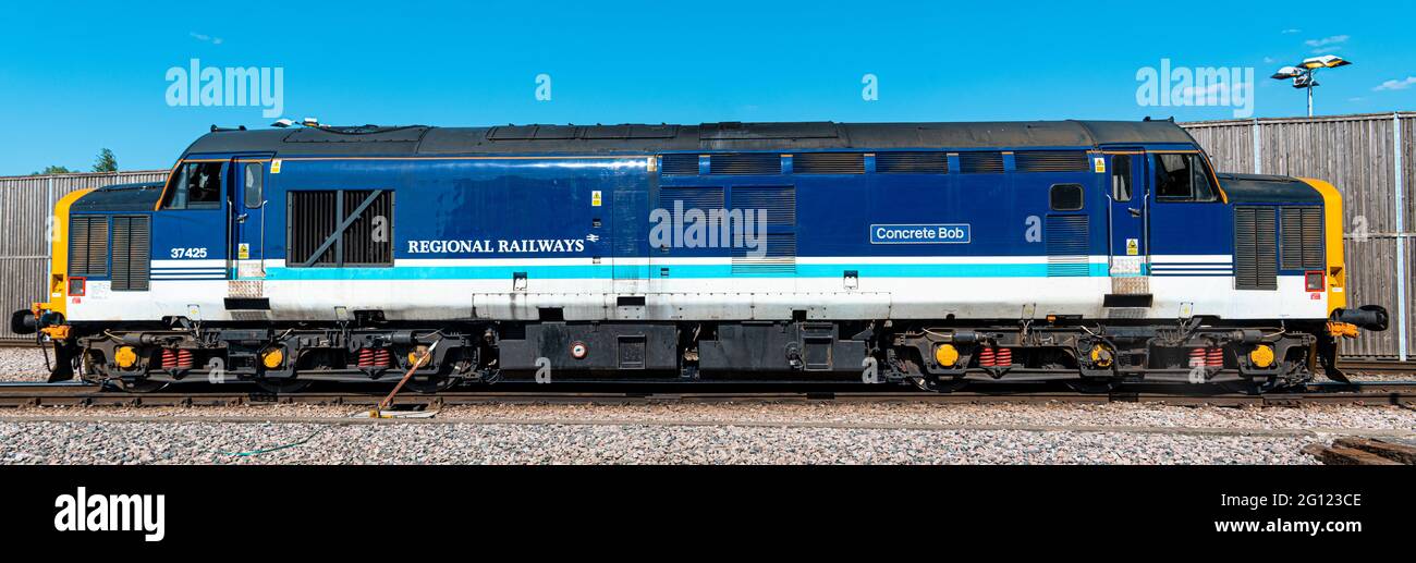 Concrete Bob Class 37 Stock Photo - Alamy