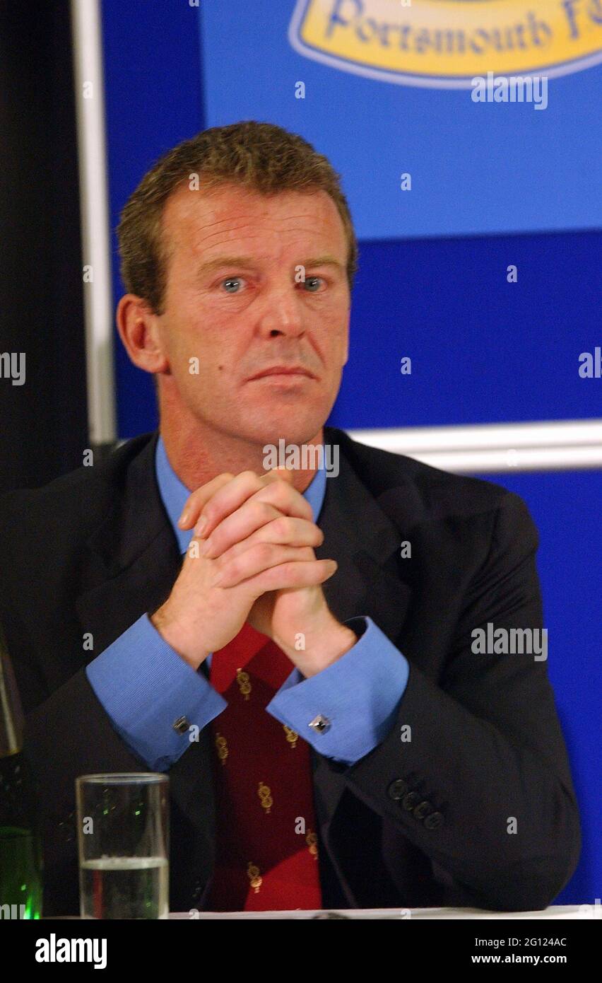 Manager and graham rix hi-res stock photography and images - Alamy