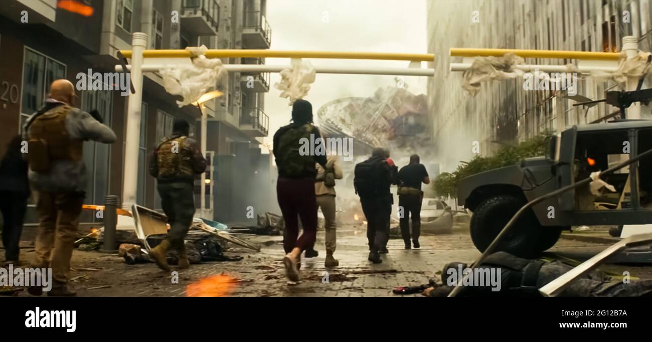 USA. A scene from the (C)Amazon Studios new movie: The Tomorrow War ...