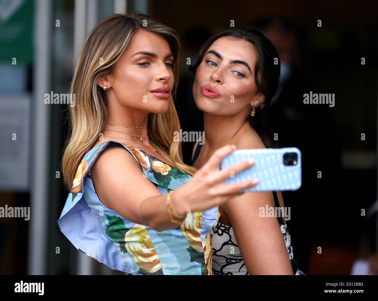 Ex Love Island contestants Francesca Allen (right) and Maria Wild ...