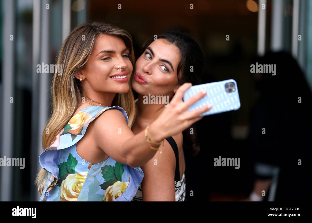 Ex Love Island contestants Francesca Allen (right) and Maria Wild ...
