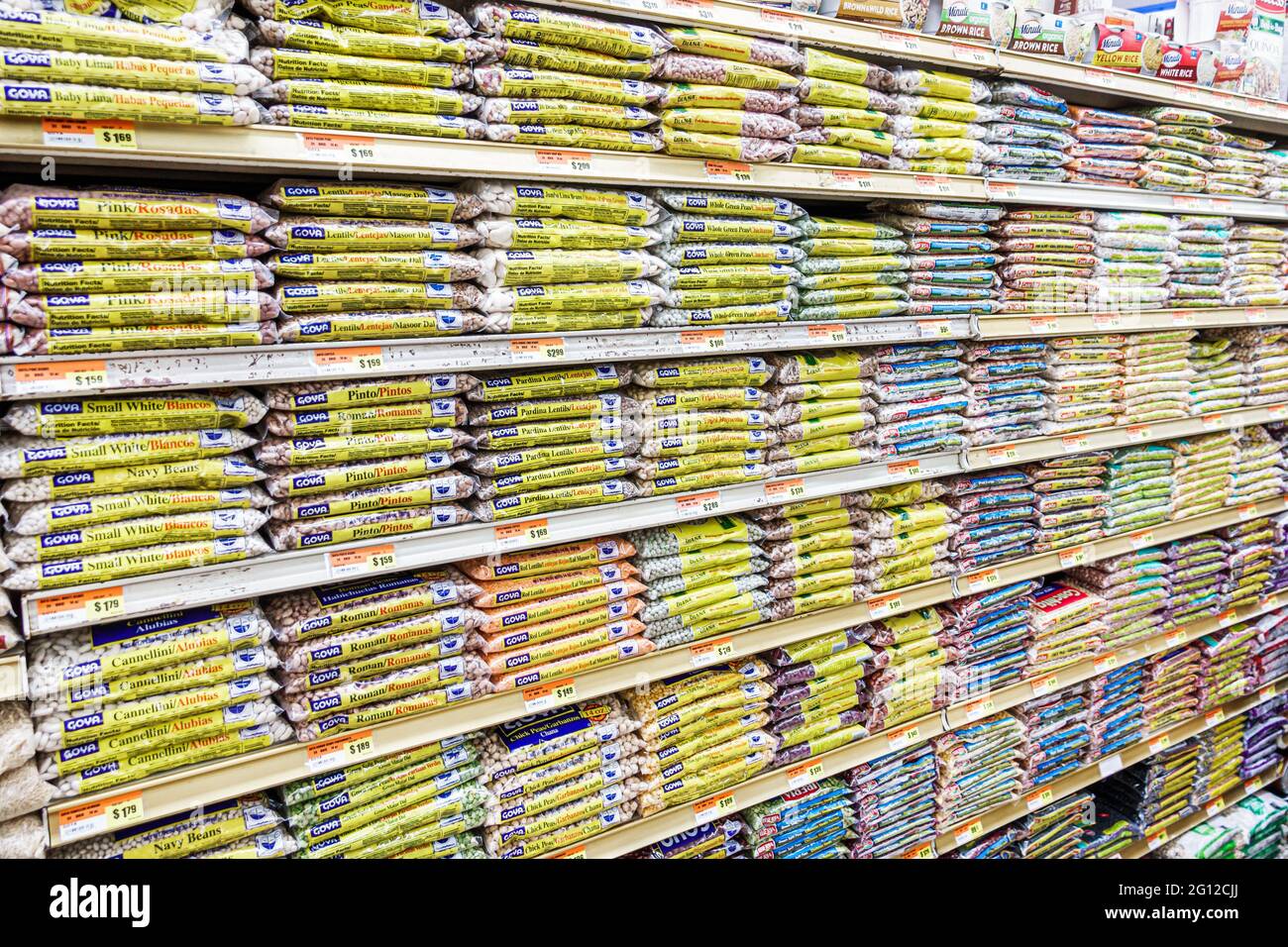 Bags goya dry beans display sale hi-res stock photography and images ...