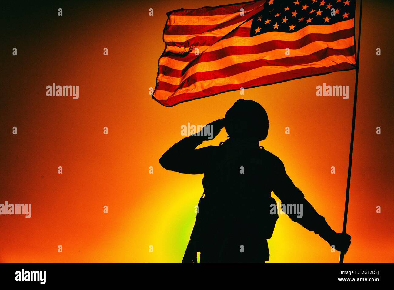 Soldier salute silhouette on sunset hi-res stock photography and images ...