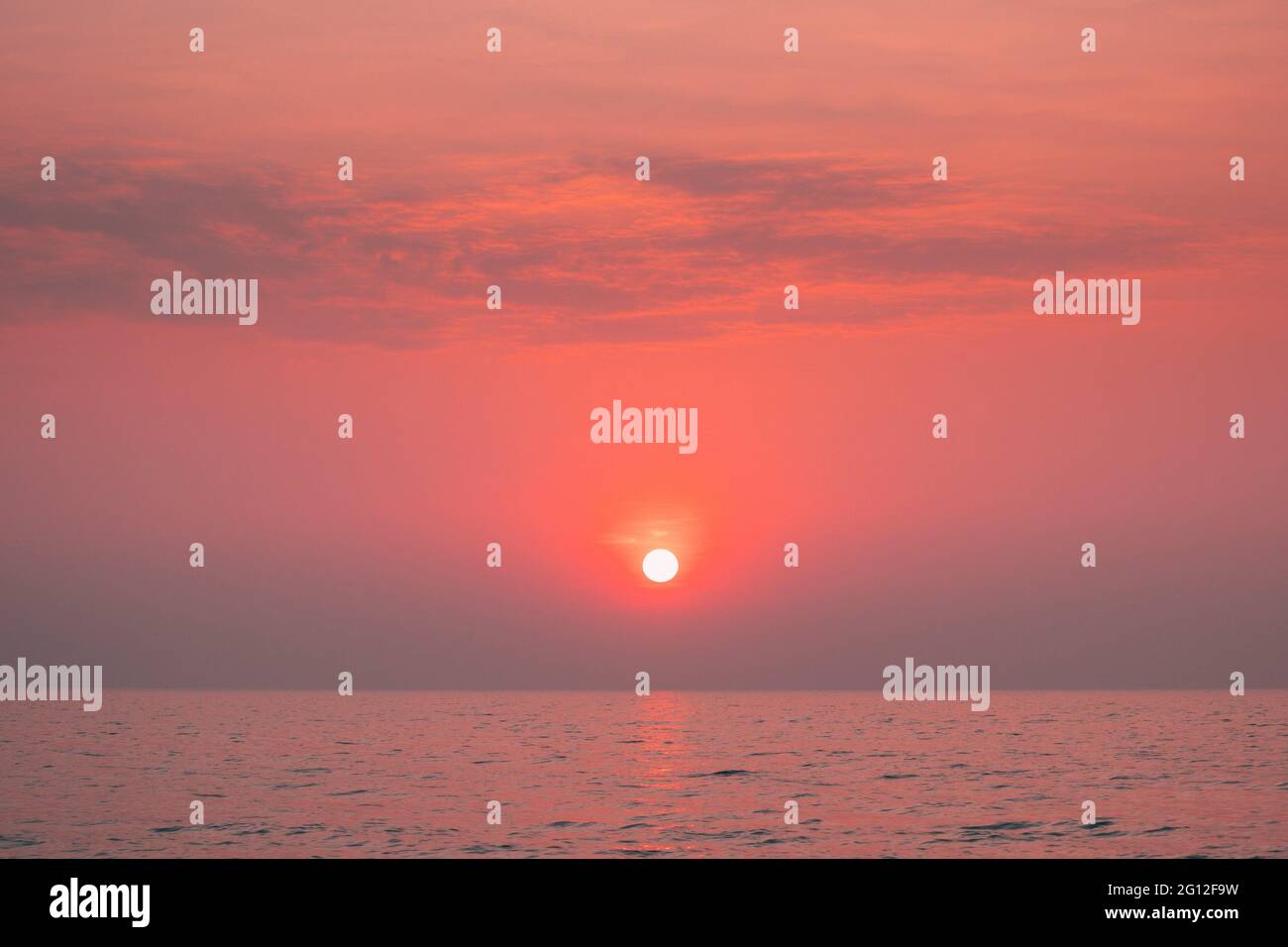 Hot nature and ocean waters hi-res stock photography and images - Alamy