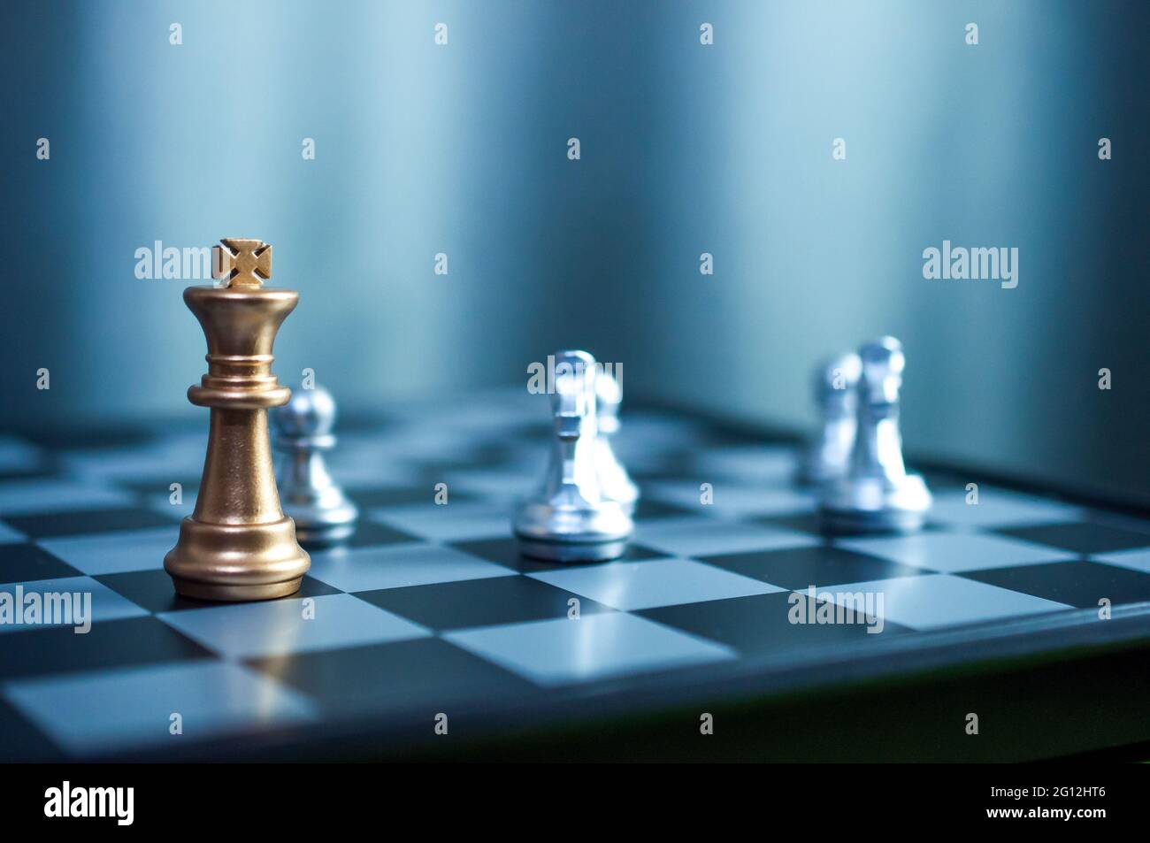 Chess board game silver horse checkmate queen Stock Photo - Alamy