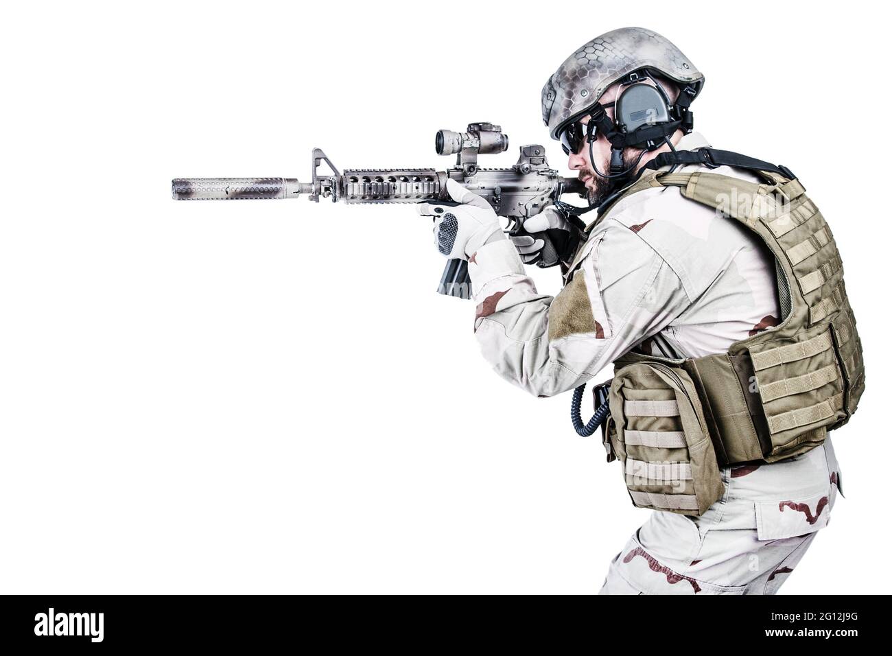 Bearded special warfare operator hi-res stock photography and images ...