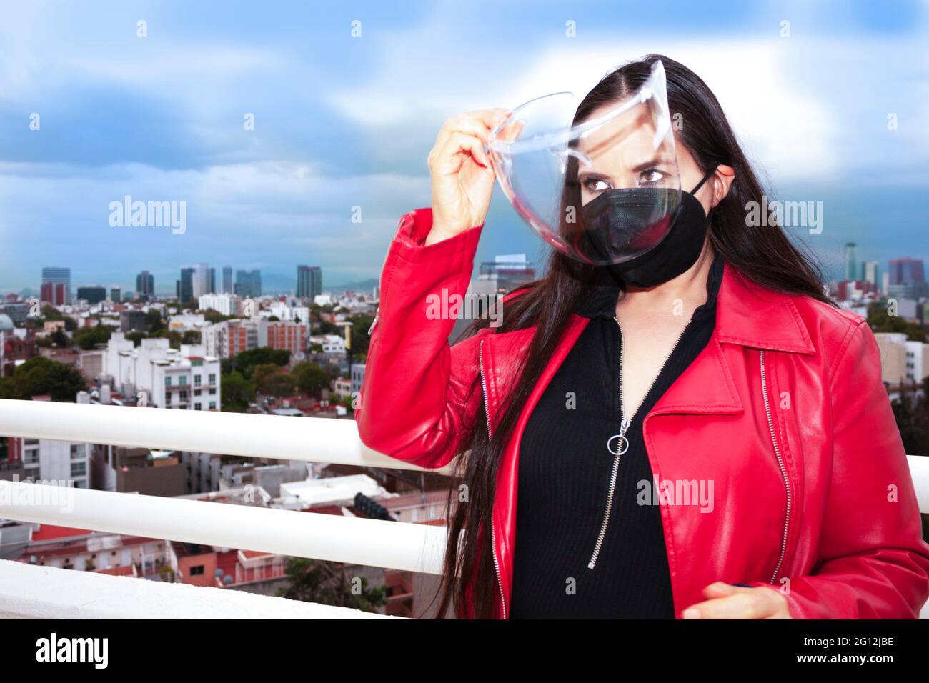 Plastic mask hi-res stock photography and images - Alamy