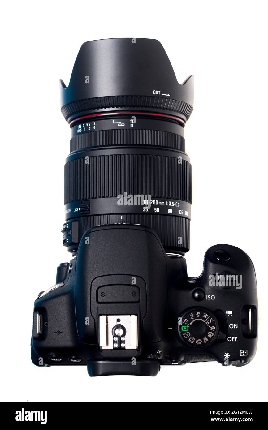Modern dslr camera hi-res stock photography and images - Alamy