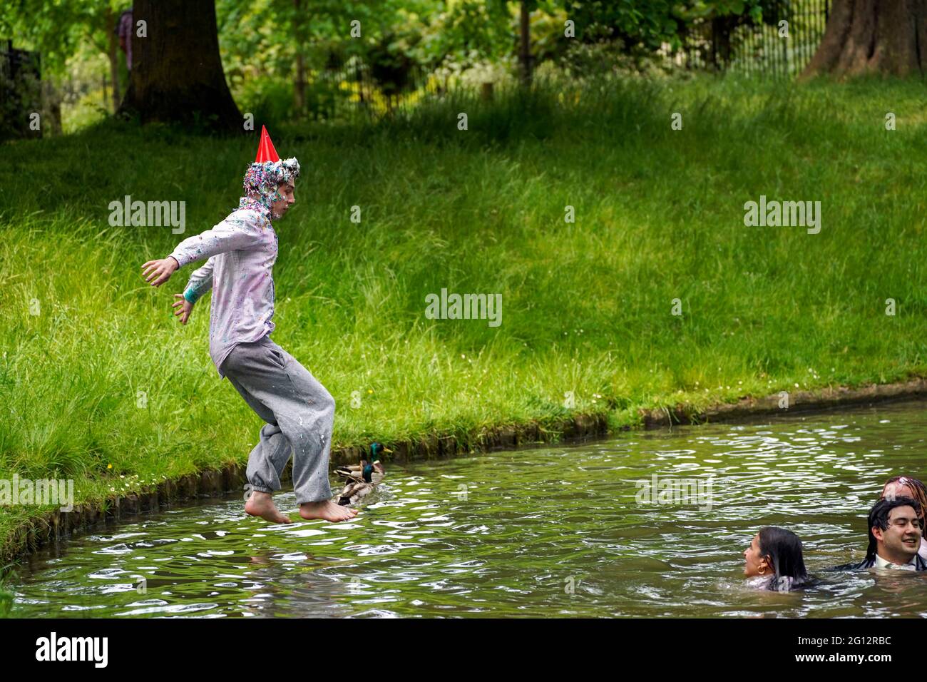 Oxford trashing hi-res stock photography and images - Alamy