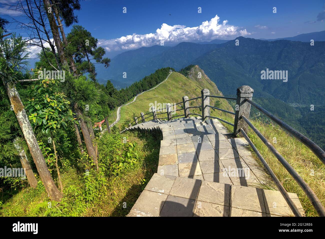 Tarey bhir hi-res stock photography and images - Alamy