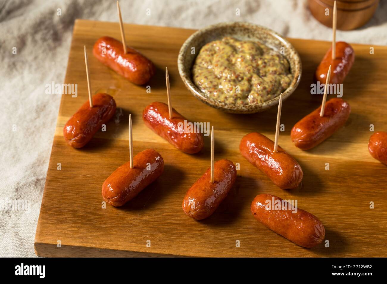 Cocktail weenies hi-res stock photography and images - Alamy