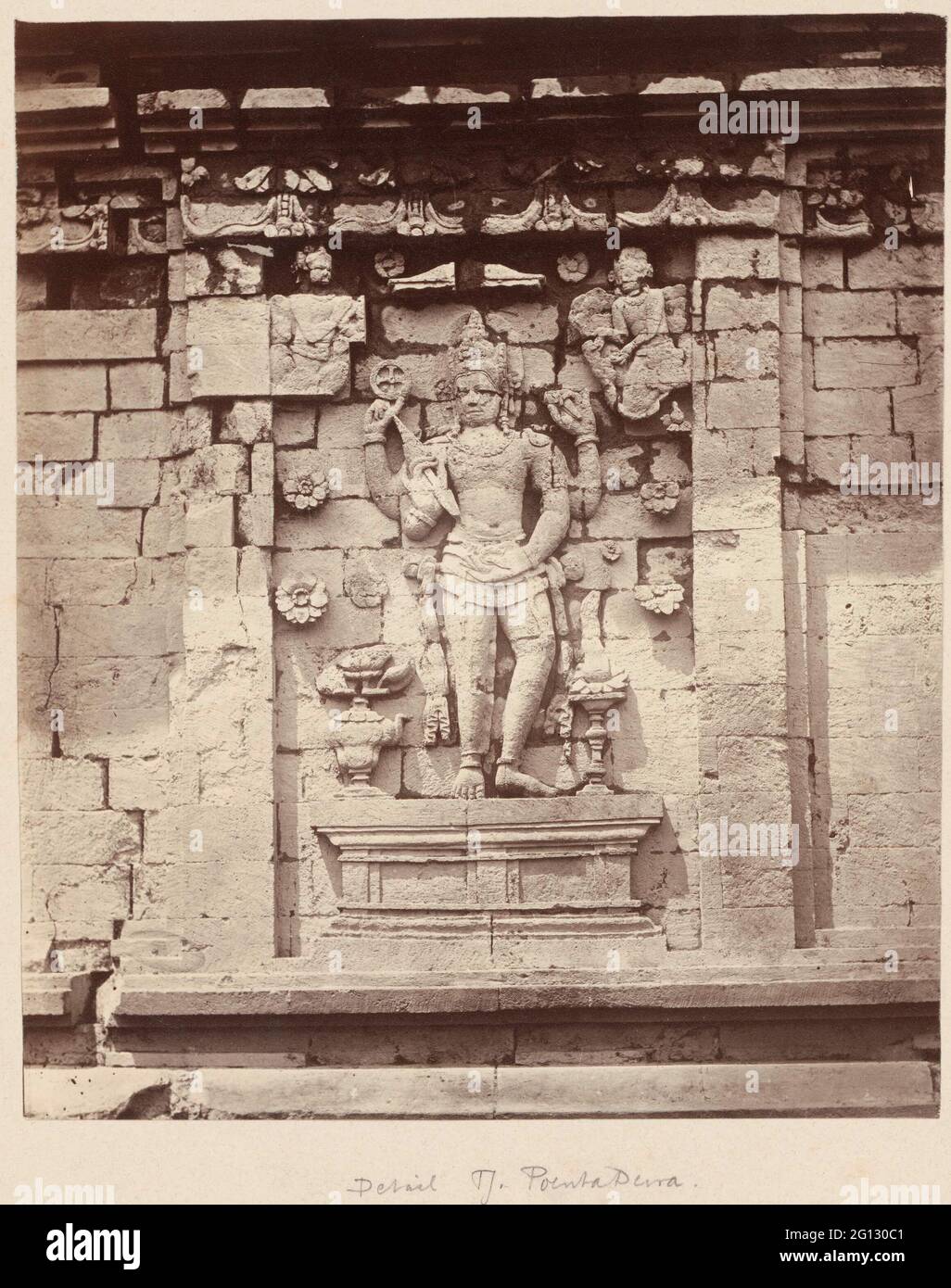 Candi srikandi hi-res stock photography and images - Alamy