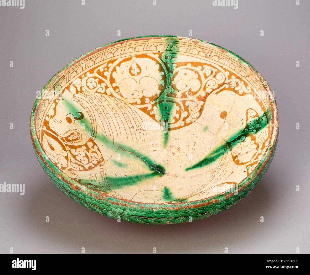 Earthenware lion hi-res stock photography and images - Alamy