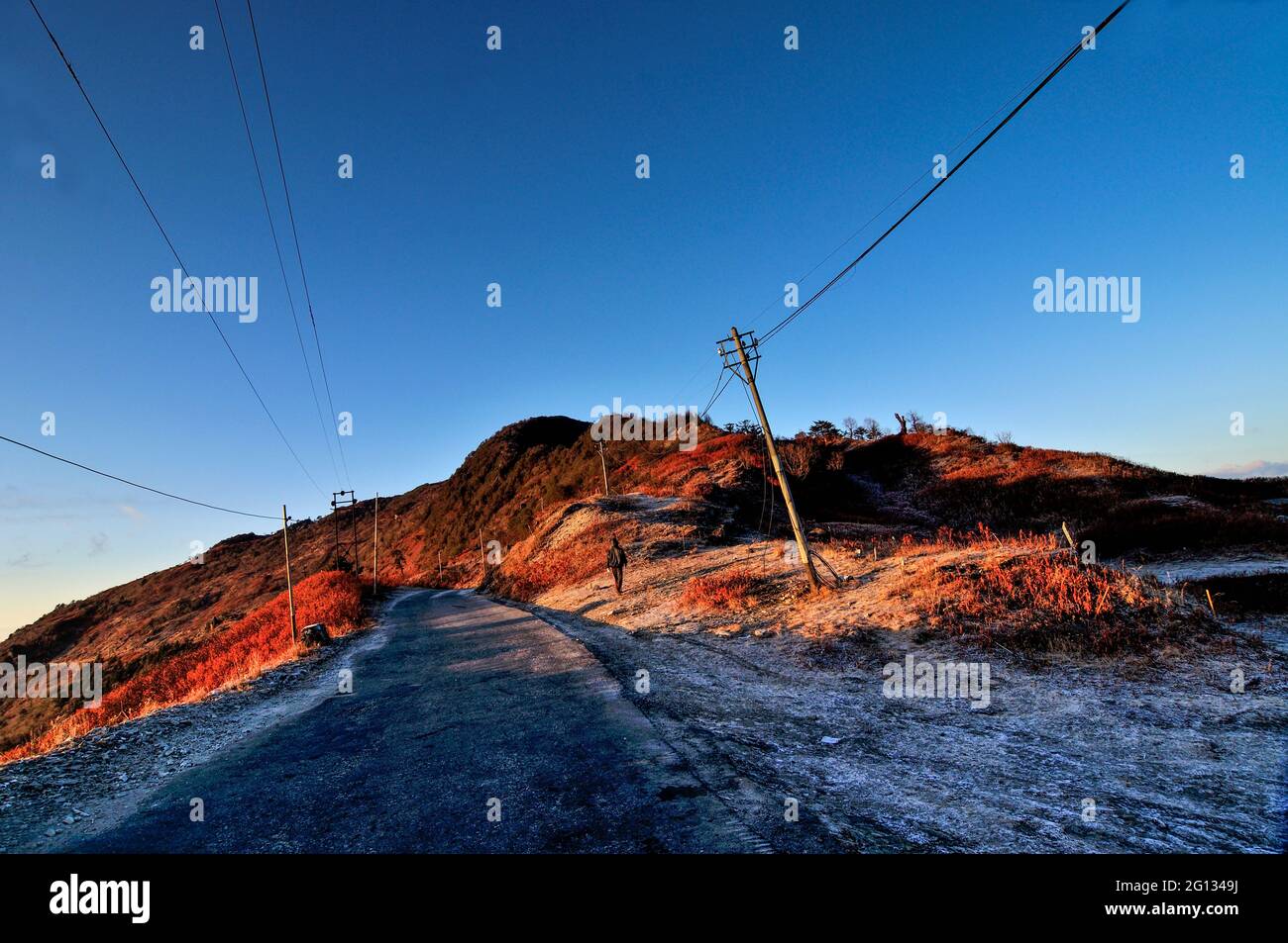 Road at Lungthang viewpoint in the morning , Sikkim Stock Photo - Alamy