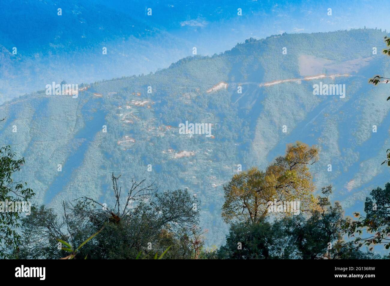 Beautiful view of Silerygaon Village at Sikkim, India Stock Photo - Alamy