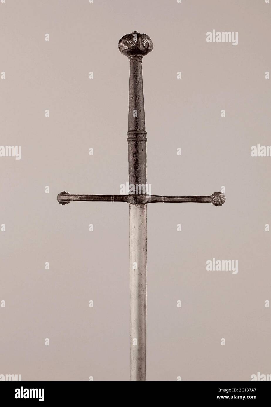 Steel sword hi-res stock photography and images - Alamy