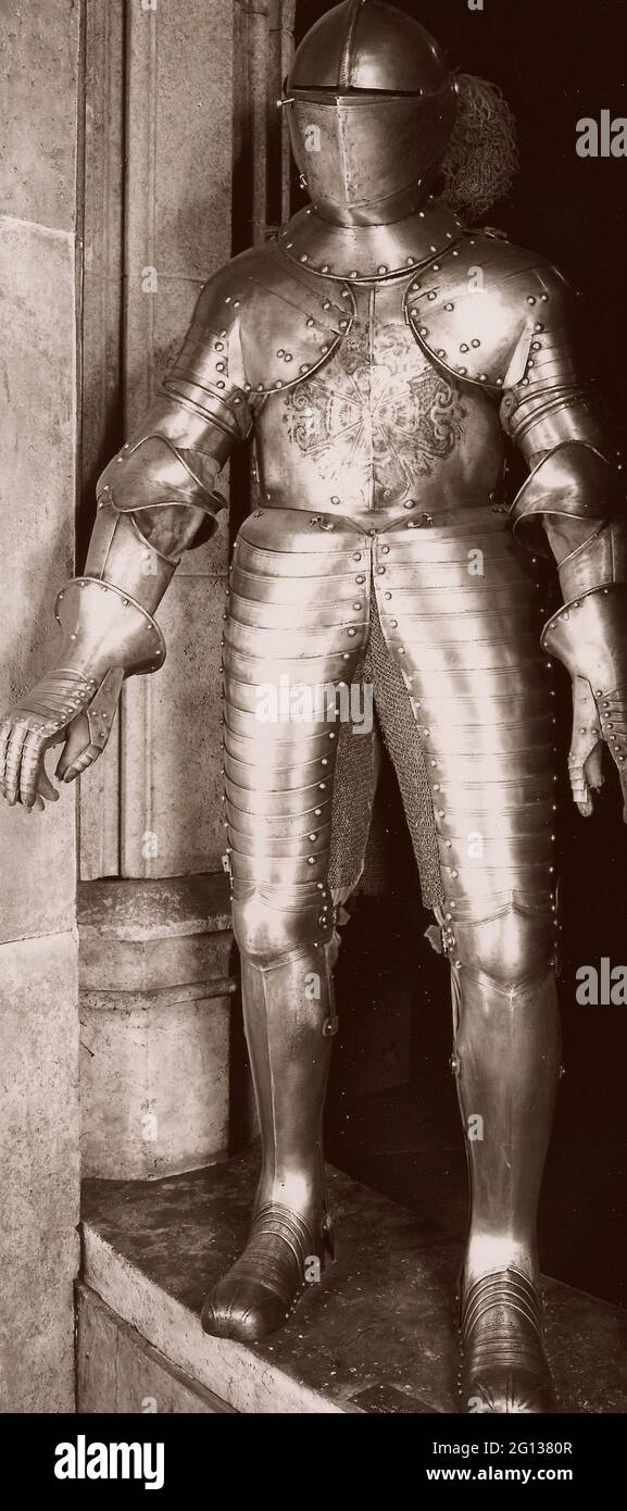 Composite armour hi-res stock photography and images - Alamy