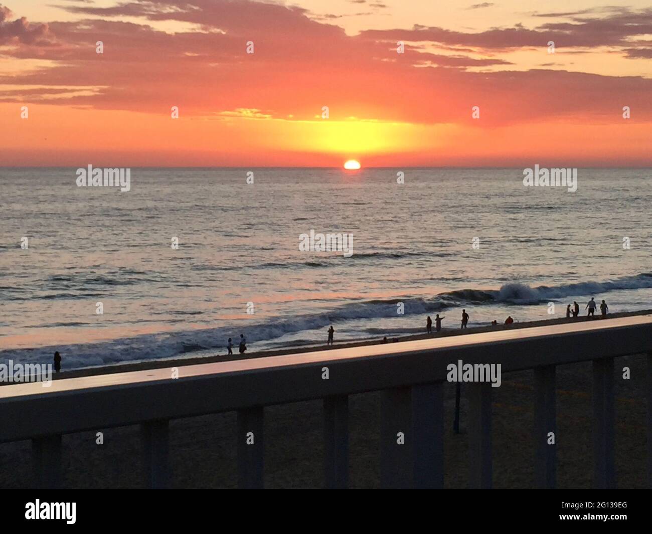 End of a beautiful day hi-res stock photography and images - Alamy