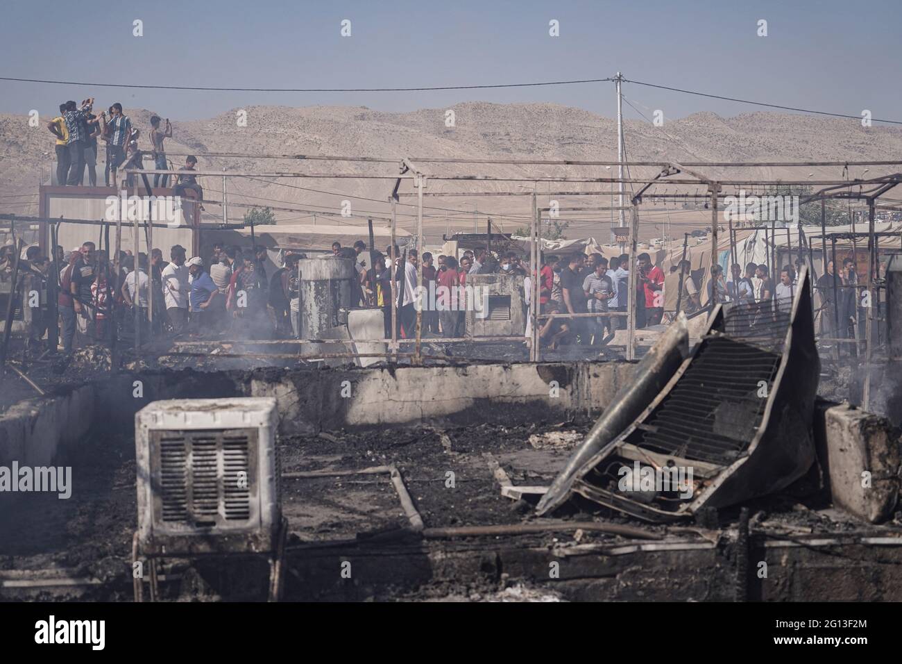 Six tents hi-res stock photography and images - Alamy