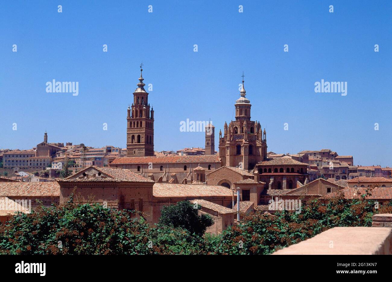 VISTA PANORAMICA CON LA CATEDRAL DE SANTA MARIA DE HIDRA S XIII - FOTO ...