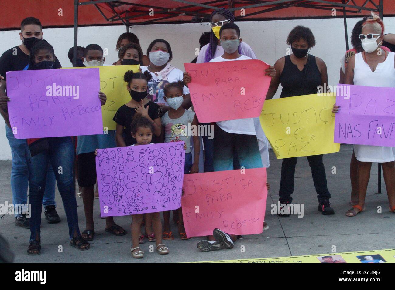 Stray bullets hi-res stock photography and images - Alamy