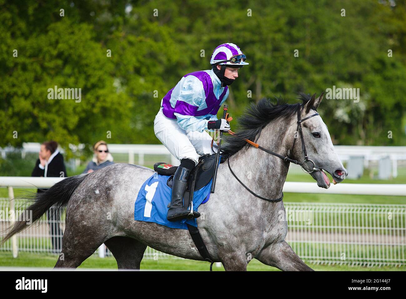 Bradley Roberts riding at Lola Showgirl at York Racecourse Stock Photo ...