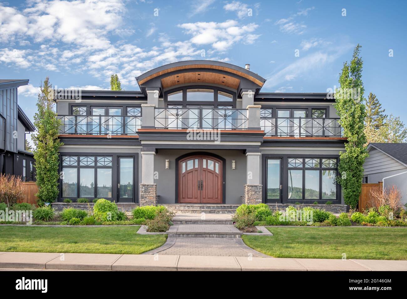 New home construction calgary hi-res stock photography and images - Alamy