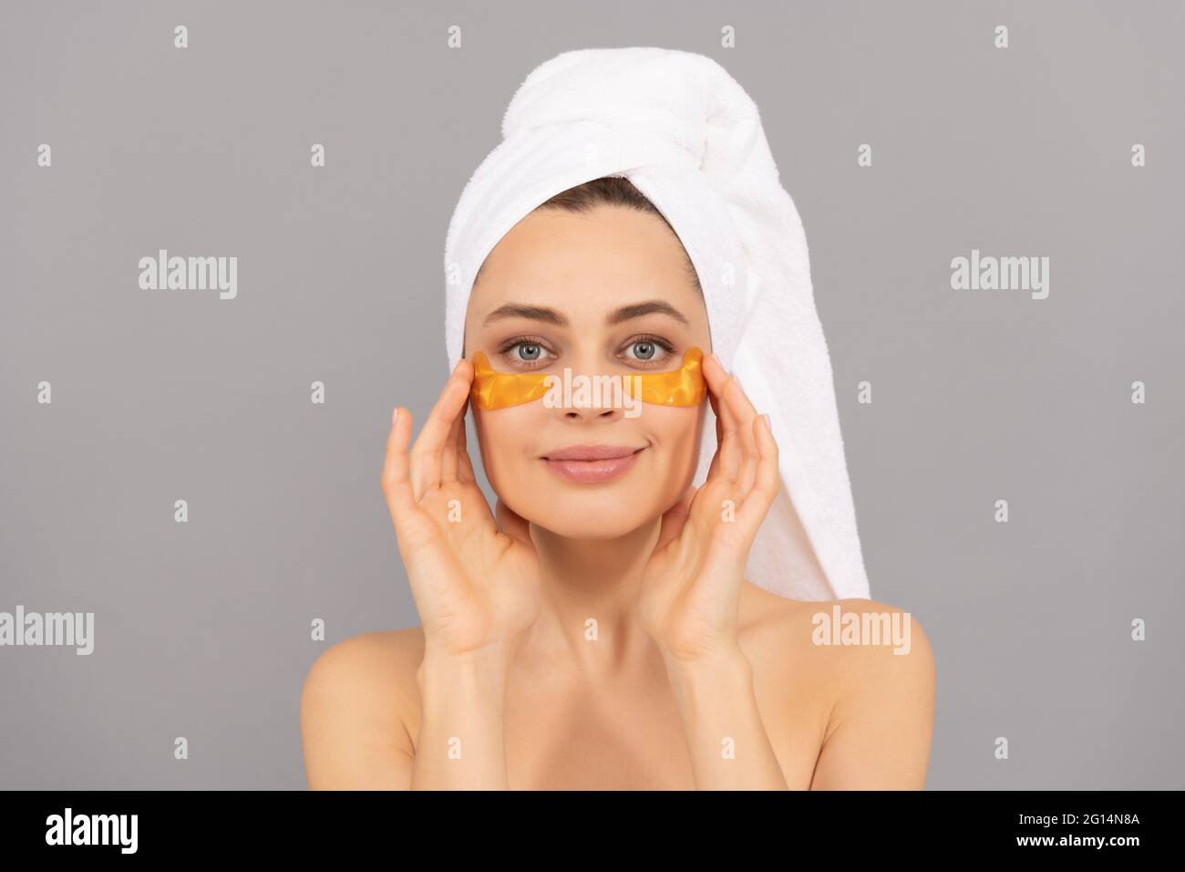 Terry skin hi-res stock photography and images - Alamy