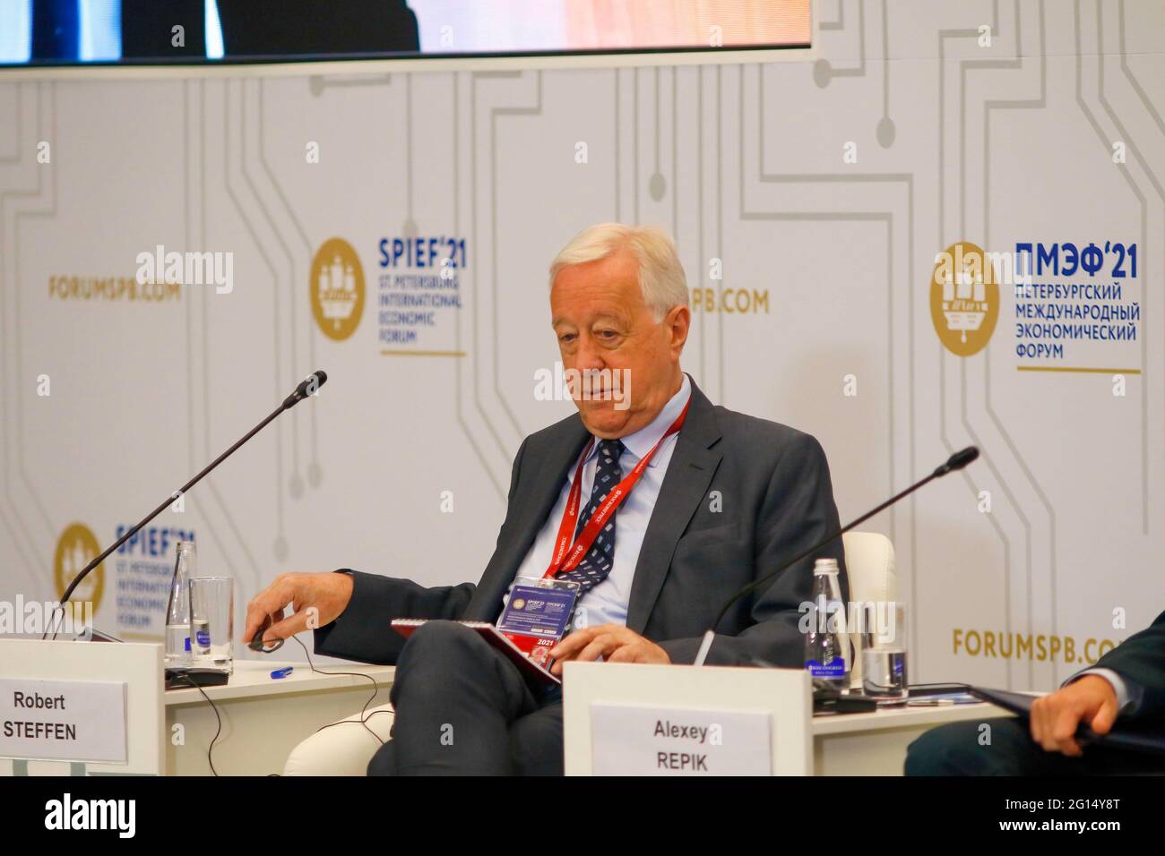 Robert steffen hi-res stock photography and images - Alamy