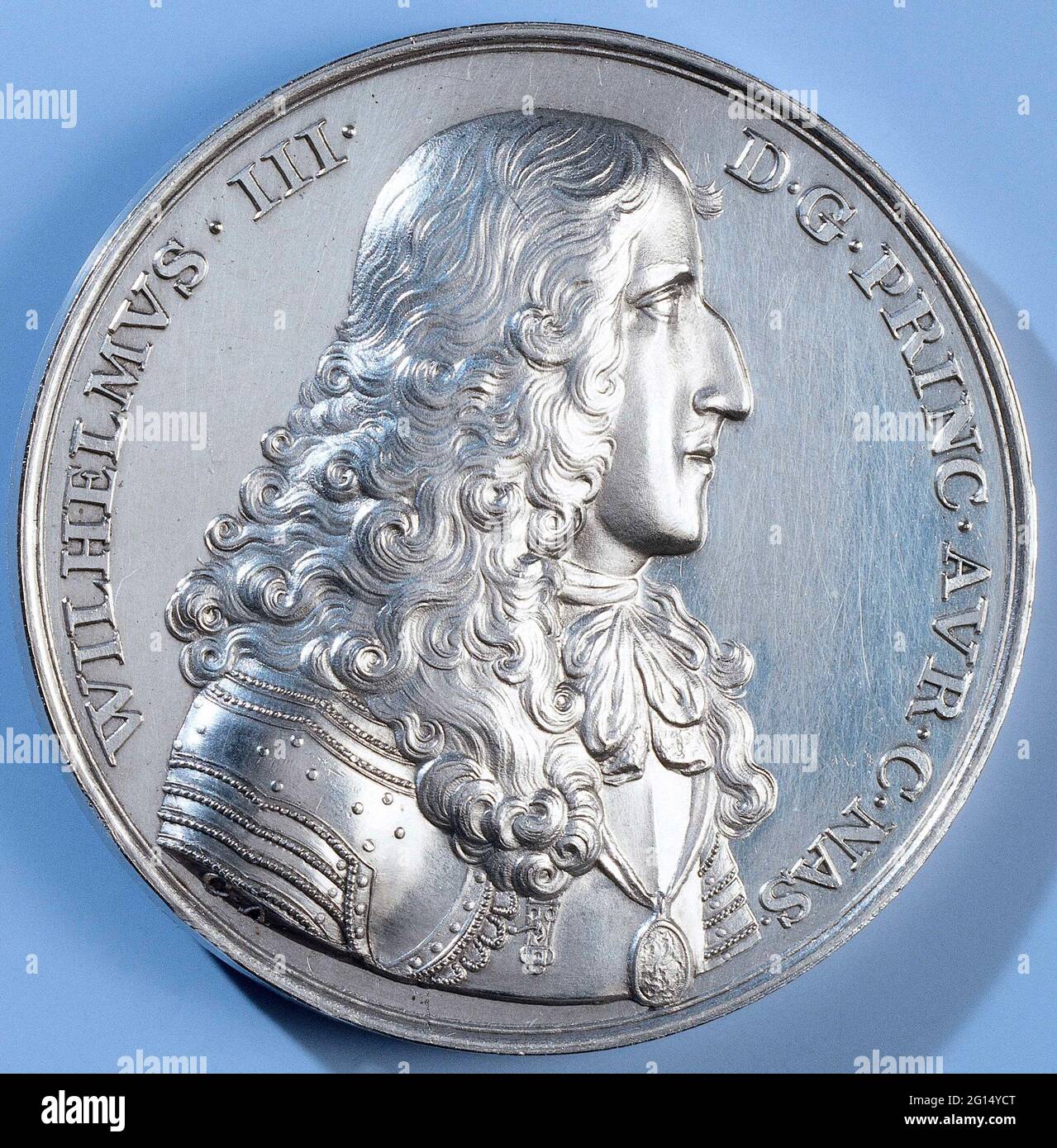 Removing Willem III to Stadholder. Silver medal. Front: breastpiece man ...
